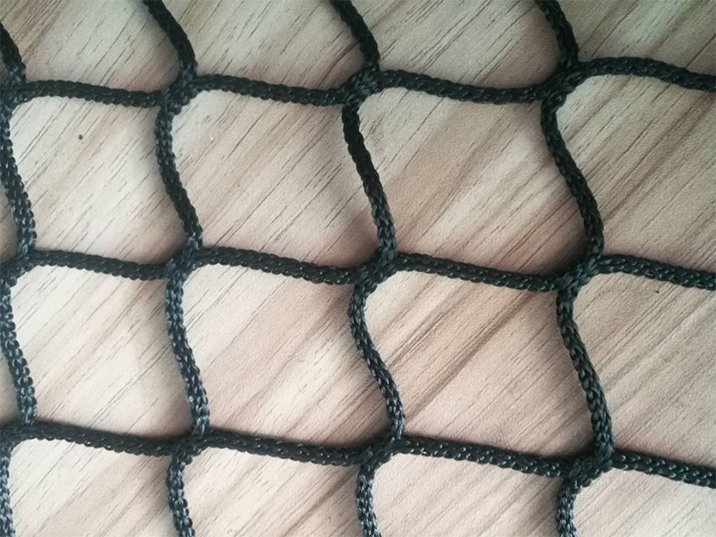 Knotless Netting - PAMA Netting